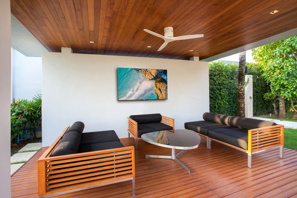 Shade Outdoor Smart TVs by Neptune™ | Built for Covered Patios ...